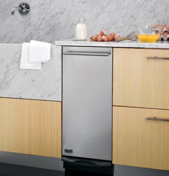 Monogram ZCGS150PSS Fully Integrated Trash Compactor with 1.4 cu. ft ...