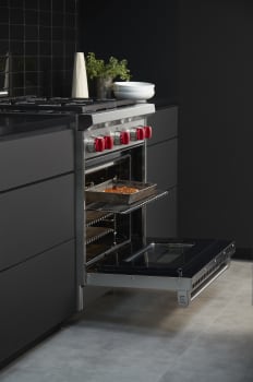 Wolf GR304 30 Inch Pro-Style Freestanding Gas Range with 4 Dual-Stacked ...