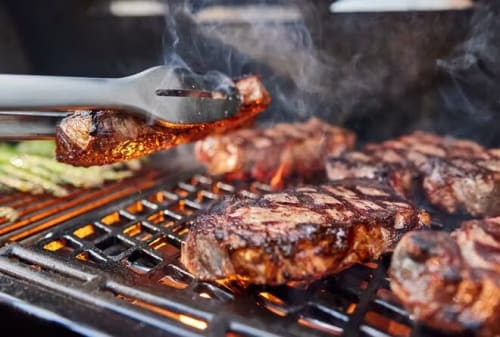 Weber 23722001 56 Inch SmokeFire Sear ELX6 Smart Freestanding Wood ...