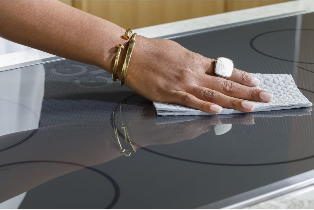 Cafe CHP90362TSS 36 Inch Induction Smart Cooktop with 5 Elements ...