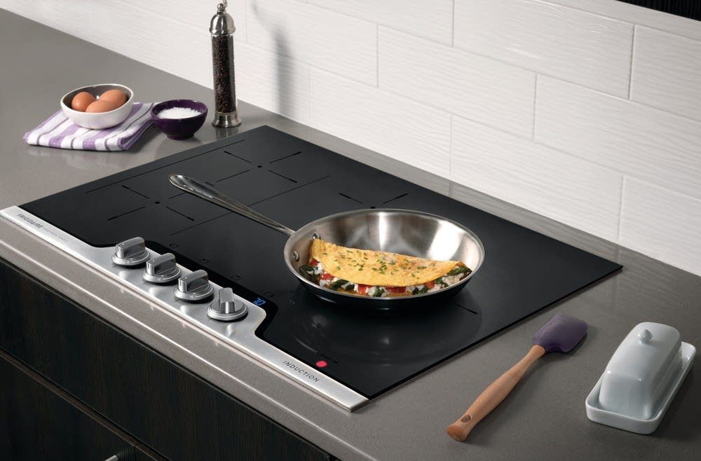 Frigidaire FPIC3077RF 30 Inch Induction Cooktop with 4 Cooking Zones ...