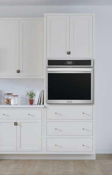 Frigidaire GCWS3067AF 30 Inch Single Electric Wall Oven with Air Fry, 5 ...