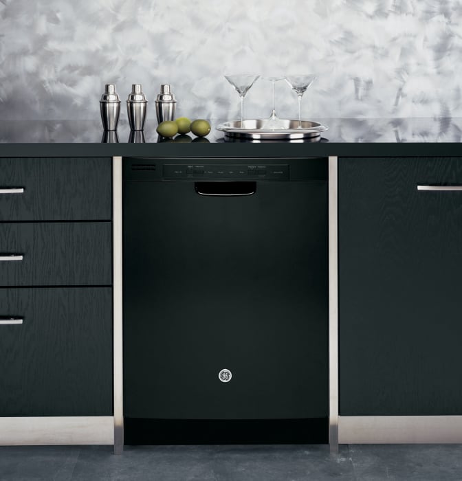 GE GDF510PGDBB Full Console Dishwasher with 4 Wash Cycles, SpaceMaker ...