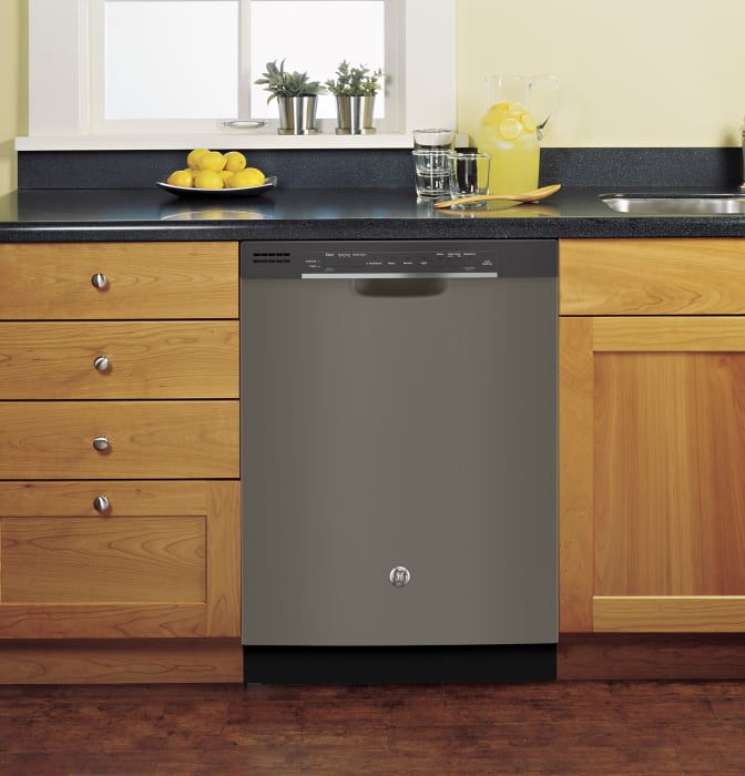 GE GDF520PMJES Full Console Dishwasher With Piranha™ Hard Food Disposer ...