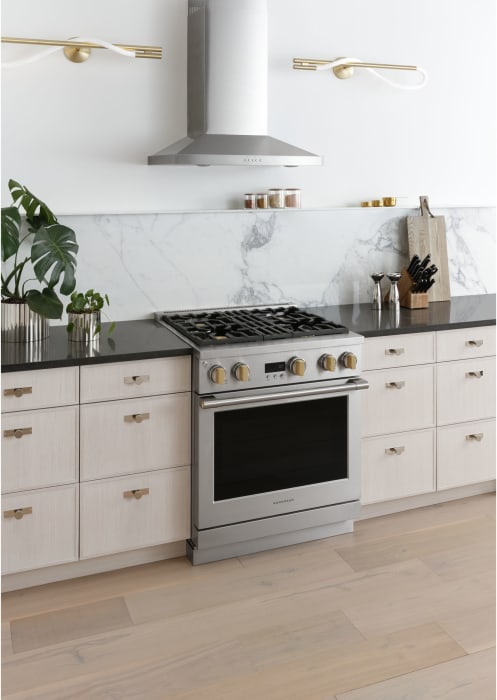 Monogram ZGP304NTSS 30 Inch Freestanding Professional Gas Smart Range ...