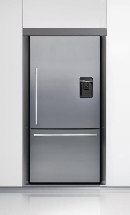Fisher & Paykel E522BRWFD5 31 Inch Counter Depth Bottom-Freezer Refrigerator with 17.6 cu. ft ...