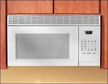 Magic Chef CMV1100AAW 1.5 Cu.ft. Over the Range Microwave Oven with Vent
